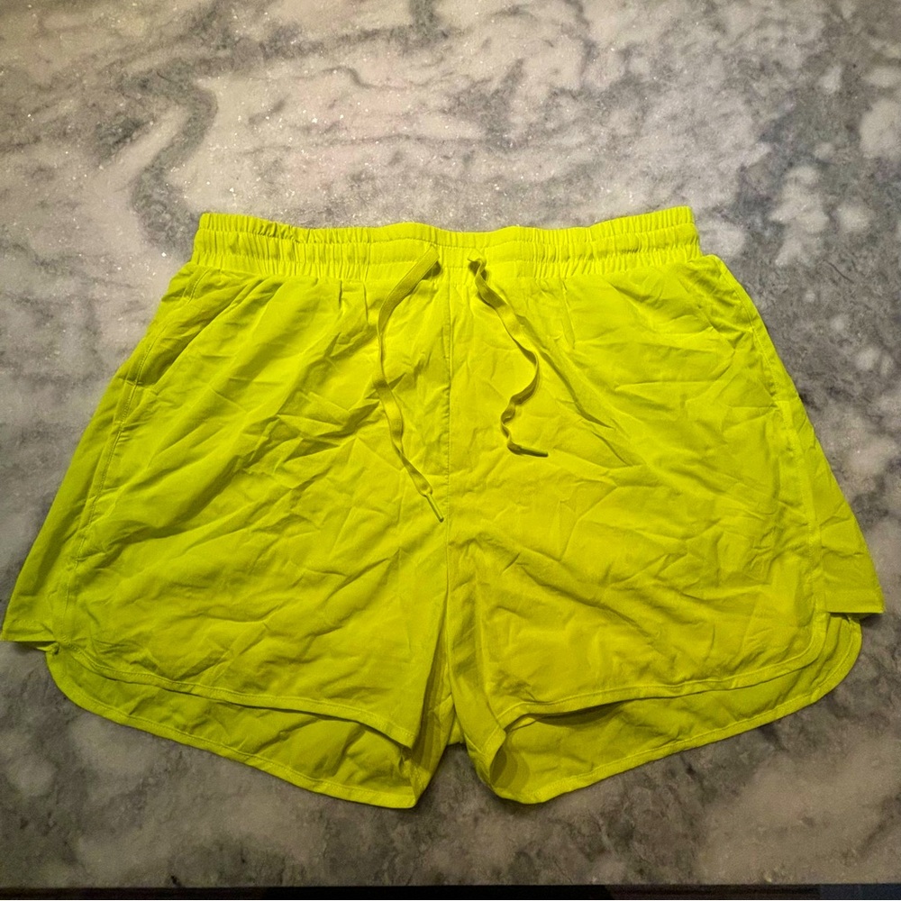 Flo Shorts (Yellow) - Gem